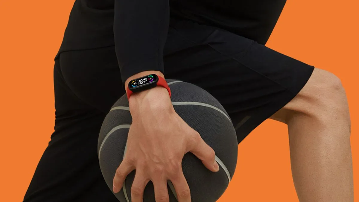 Amazon पर उपलब्ध ये Fitness Trackers आपकी सेहत और फिटनेस का रखेंगे पूरा ...