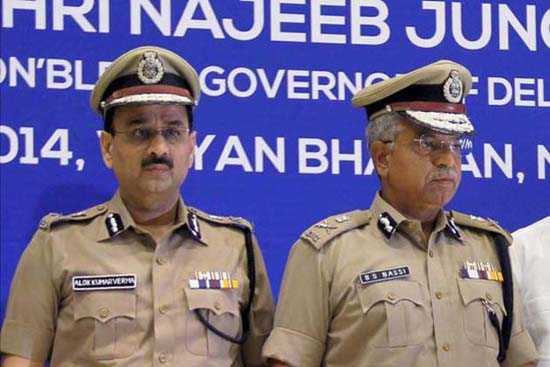 बिहार के आलोक वर्मा ने संभाला दिल्ली के नए पुलिस कमिश्नर का पदभार