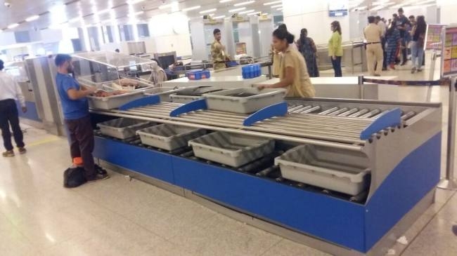 एयरपोर्ट पर स्वचालित ट्रे रिटर्न सिस्टम शुरू