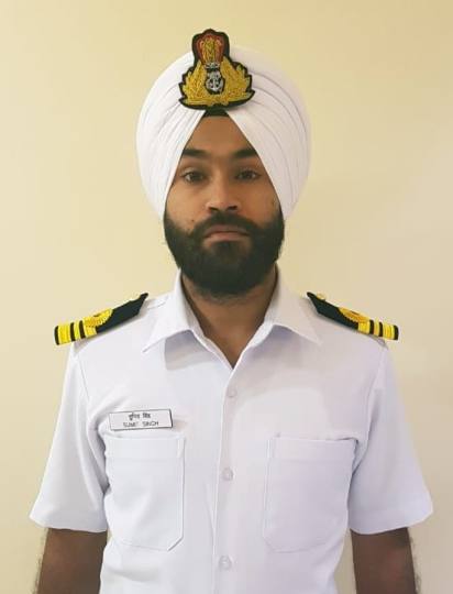 जटवाड़ के सुमित नेवी में बने लेफ्टिनेंट कमांडर