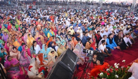 नकोदर पहुंची संगत ने बाबा मुराद शाह को किया सजदा - Nakodar mela