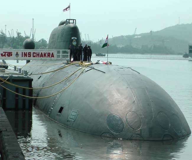 भारत की एक मात्र परमाणु पनडुब्बी 'आइएनएस चक्र' क्षतिग्रस्त