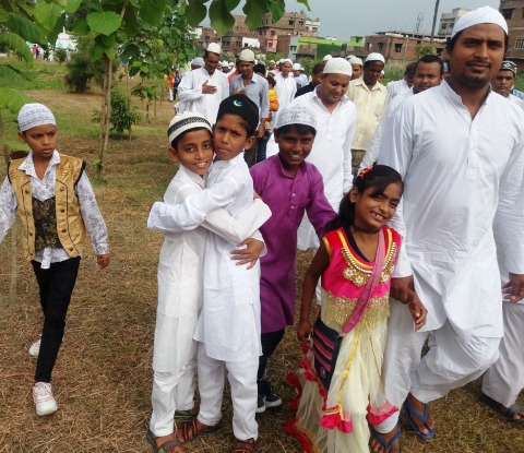 हर्षोल्लास के माहौल में मना ईद-उल अजहा