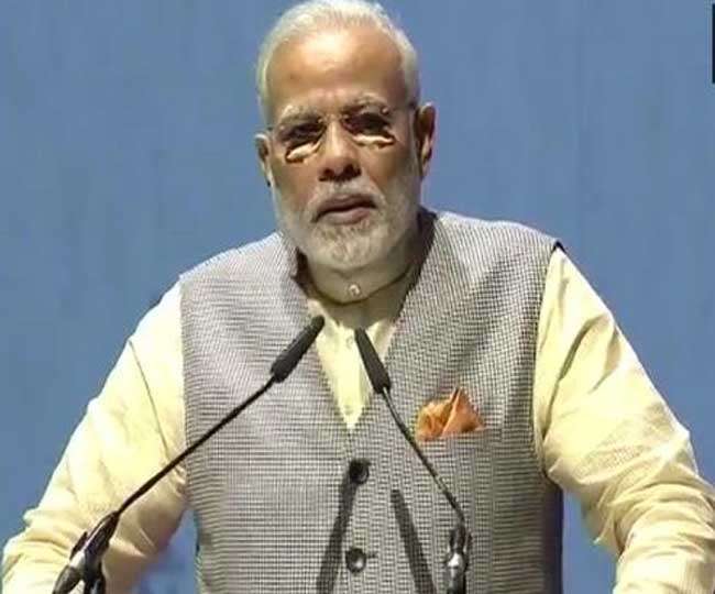 छात्र के सवाल पर पीएम नरेंद्र मोदी बोले- गरीबी मिटाने का तरीका रेवड़ी ...