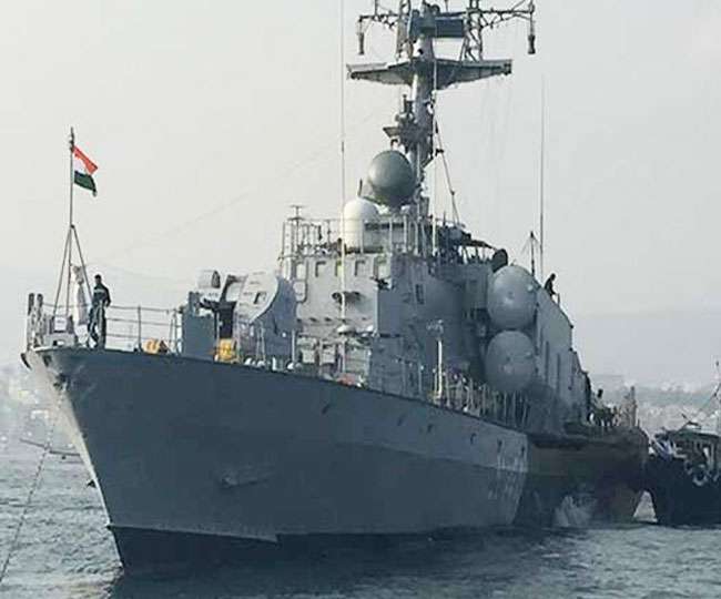 युद्ध पोत बनाने को निजी कंपनियों को नहीं होगी 'पूर्व अनुभव' की जरूरत