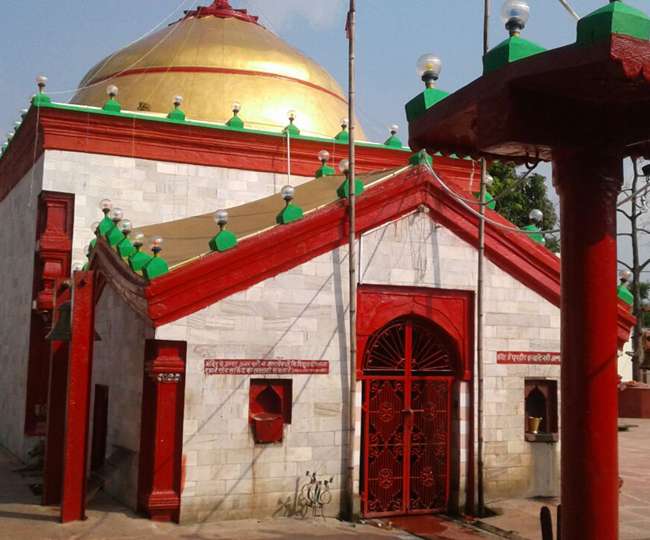 तंत्र साधना के लिए विख्यात है महिषी का उग्रतारा मंदिर