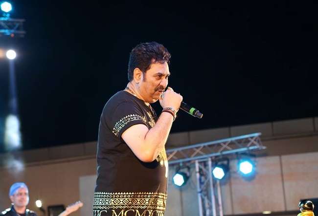 कुमार शानू के ख़िलाफ़ F I R तड़के तक गाने का आरोप