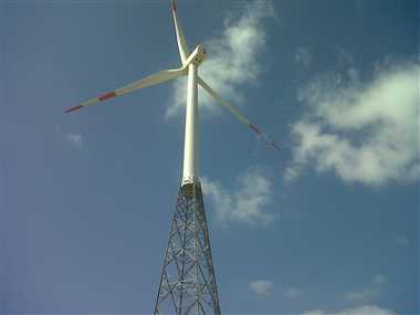 दुनिया की सबसे ऊंची पवन चक्की कच्छ में शुरू