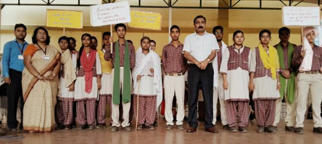 गुरुकुल के छात्रों ने चलाया स्वच्छता अभियान