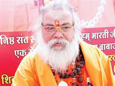 शिव मंत्र से रोगों का इलाज कर रहे एक रोटी बाबा