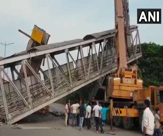 ठाणे में फुटओवर ब्रिज का एक हिस्‍सा गिरा, कोई हताहत नहीं