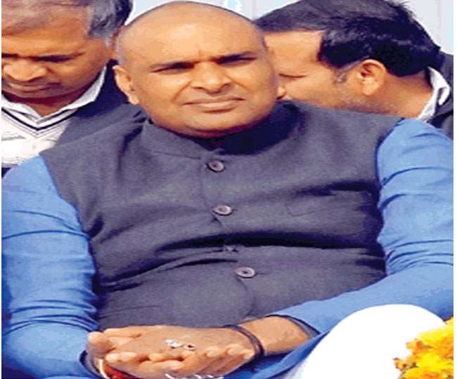 Ponzi scheme: पुलिस को धोखा देने के लिए निवेशकों के पैन कार्ड का ...