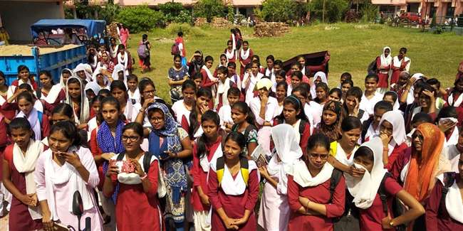 एमडीडीएम कॉलेज : फ्रेशर्स मीट में नवागत छात्राओं से सीखे ये सबक