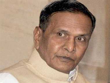 मोदी के खिलाफ अभद्र टिप्पणी मामले में बेनी पर मुकदमा