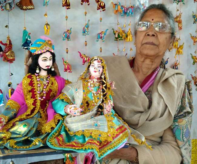 सूरजकुंड मेला: अपने जज्बे और हुनर से युवाआें को मात देती 86 साल की ...