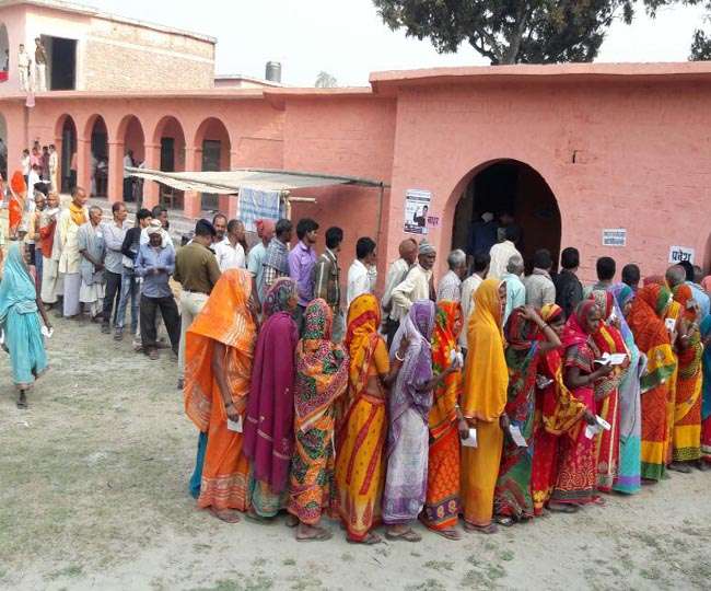 बिहार उपचुनाव: अररिया में 57, भभुआ 54 और जहानाबाद में 51 फीसद मतदान