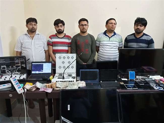 आइपीएल : एसटीएफ ने बुकी समेत आठ सट्टेबाज पकड़े, विदेशी मुद्रा भी बरामद ...