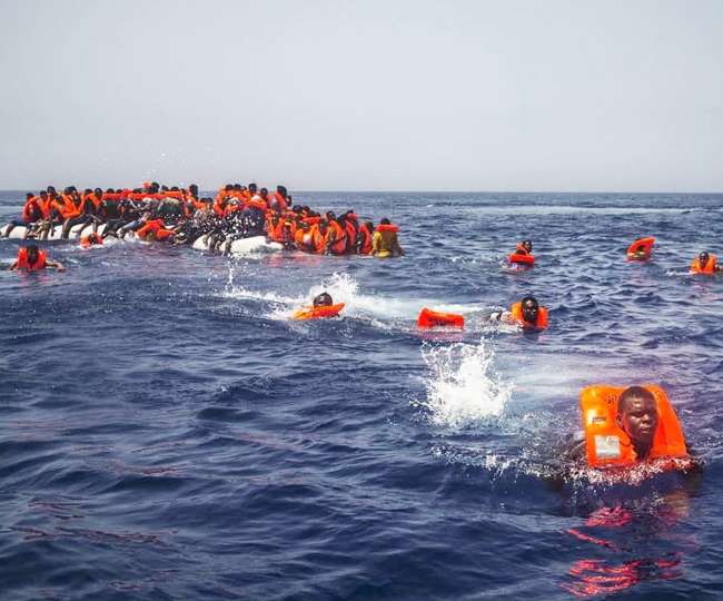 ट्यूनीशिया के नजदीक प्रवासियों से भरी नाव पलटी, 65 की मौत, चार महीनों ...