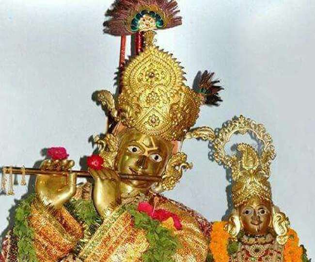 Golden God: नक्सल क्षेत्र के घनघोर जंगल में 32 मन सोने के वंशीधर - God ...