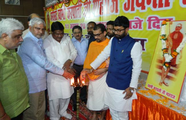 धर्म रक्षा के लिए करपात्री जी ने दिया बलिदान: जोएल