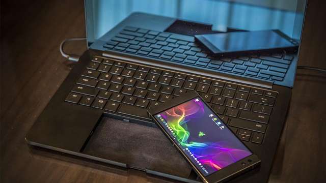 बिना टचपैड के चलगा यह खास लैपटॉप, जानें इसकी खासियतें