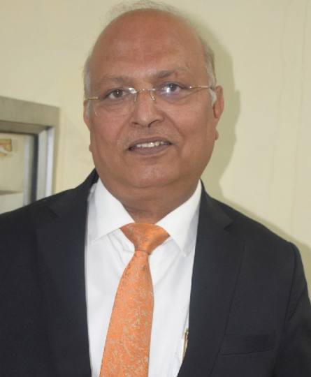 धन जुटाने की सभी ने की सराहना