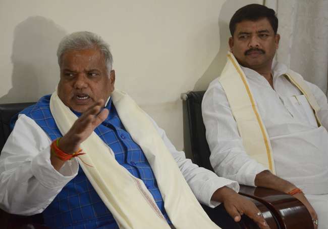 2022 तक सभी गरीबों को मिल जाएगा पक्का मकान मंत्री ने भागलपुर के लिए भी ...