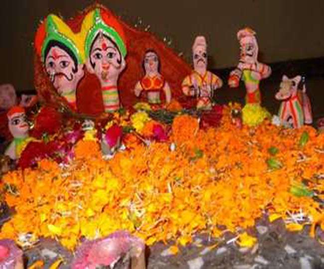 घरों में गूंजने लगे सामा-चकेवा के गीत, बहनों में दिख रही उमंग - Songs ...