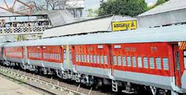 21 अप्रैल से आरामदायक हो जाएगा एलटीटी एक्सप्रेस ट्रेन, जानिए वजह - LTT ...