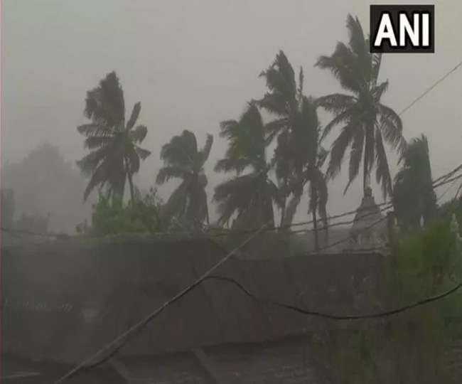 तमिलनाडु से टकराया चक्रवाती तूफान 'गज', जानें- अर्थ और नामकरण की वजह ...