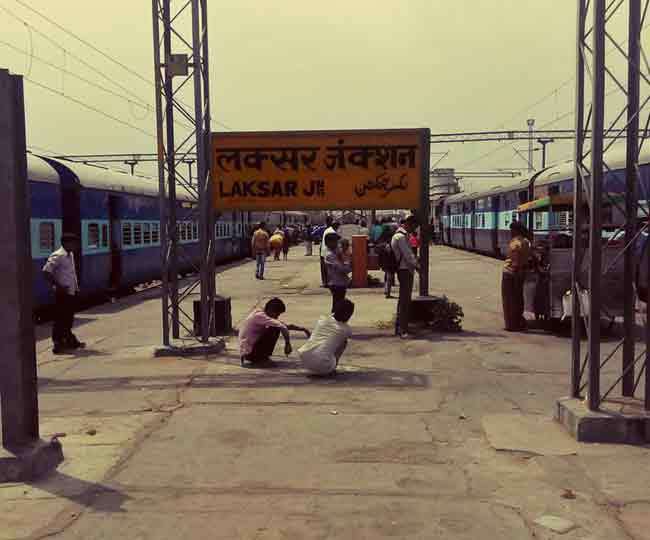 हर चुनाव स्टॉपेज का मुद्दा, नहीं रुकती है यहां ट्रेन - Laksar Railway ...