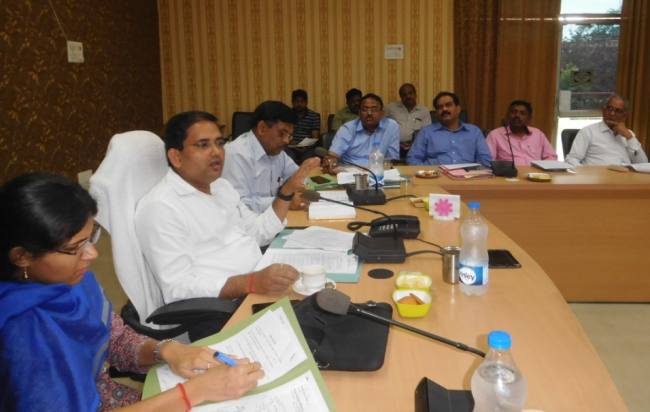 कांवड़ मेला में लापरवाही पर नपेंगे अधिकारी - DM meeting with officers