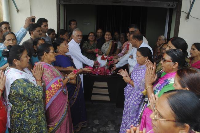 उक्रांद ने पहाड़ के गांधी को किया नमन - tribute to indramani badoni