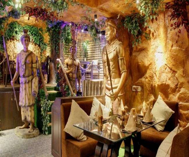 Spice caves रेस्टोरेंट अग्निकांड: कागज और दफ्ती की दीवारों से बनाया था ...