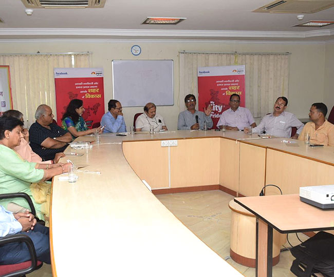 राउंडटेबल कॉन्फ्रेंसः सरकार दिखाए समझदारी, डॉक्टर समझें जिम्मेदारी और ...