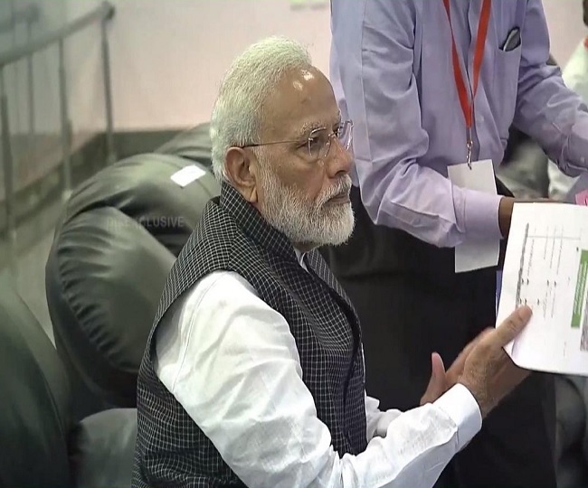 In Pics | After Vikram setback, PM Modi’s encouraging words rejuvenate ...