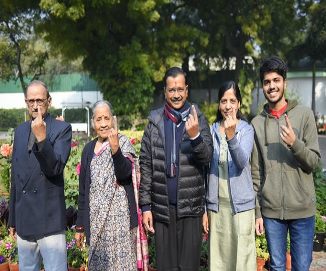 Delhi Assembly Elections 2020 | From President Kovind to Kejriwal to ... Delhi Assembly Elections 2020 | From President Kovind to Kejriwal to ...