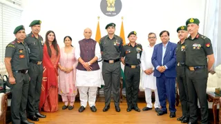 ओलंपिक स्वर्ण विजेता नीरज चोपड़ा का हुआ प्रमोशन, सेना में बने मानद ...