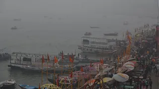 UP Weather: यूपी में सबसे ठंडा रहा बनारस, अधिकतम तापमान सामान्य से 10 ...