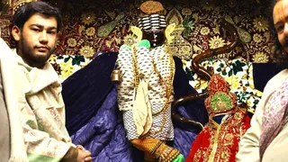 मकर संक्रांति पर राधावल्लभलाल बने स्वामी हरिदास, खिचड़ी उत्सव में ...