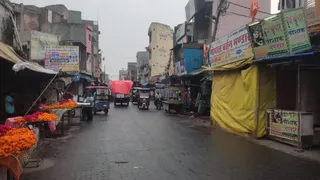Weather Today: मैनपुरी में मौसम ने ली करवट, होली के बाद तेज हवाओं और ...