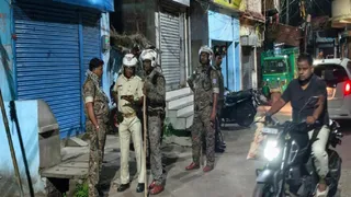 धनबाद के कतरास में सांप्रदायिक तनाव टलाः पुलिस ने संभाली स्थिति, दो ...