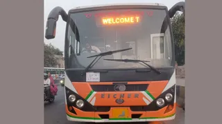 एटा से दिल्ली के लिए पहली AC बस सेवा शुरू, गर्मी में यात्रियों को ...