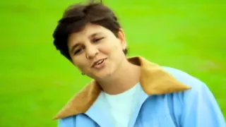 25 साल बाद इंटरनेट पर धूम मचा रहा Falguni Pathak का रोमांटिक सॉन्ग ...