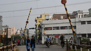 समस्तीपुर-मुजफ्फरपुर रेलखंड पर स्मार्ट बनेंगे 44 रेलवे समपार फाटक ...