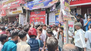खान सर कोचिंग हमला: '12 हजार छात्रों' वाले पोस्टर से कैसे मचा बवाल? 5 ...