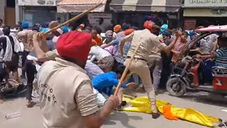 पटियाला में पुलिस ने 12 नेताओं समेत 60 अज्ञात लोगों के खिलाफ दर्ज किया ...