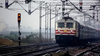मुंगेर-जमालपुर रेलखंड पर 8 घंटे का ब्लॉक, कई ट्रेनों के बदले रूट; देखें ...