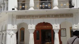 श्री हरिमंदिर साहिब परिसर में हुई बेअदबी की कोशिश, गुरु ग्रंथ साहिब के ...