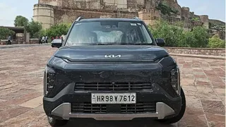 Kia Syros के बेस वेरिएंट को है घर लाना, दो लाख रुपये की Down Payment के ...